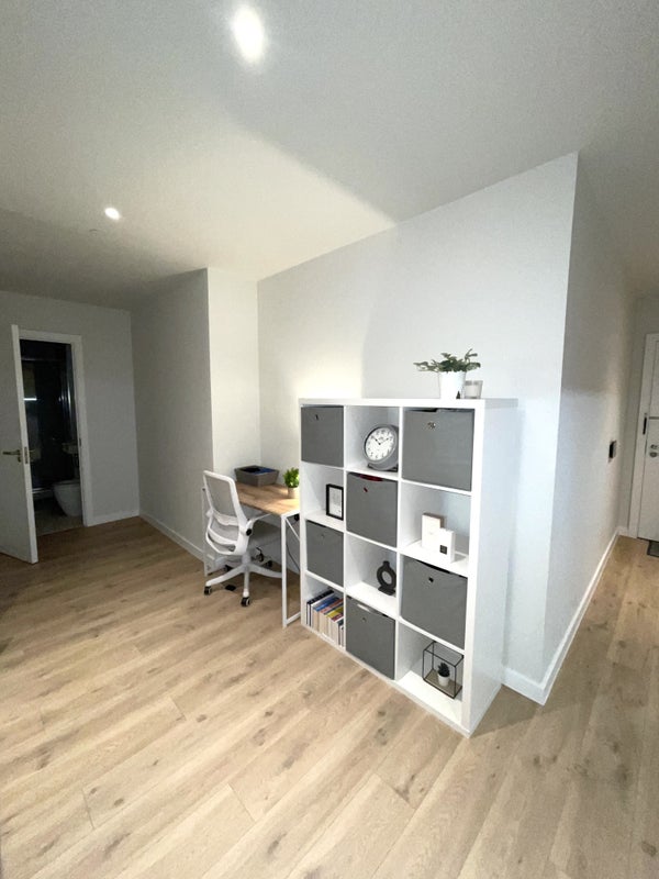 'Brand New MCR City Centre Unit' Room to Rent from SpareRoom