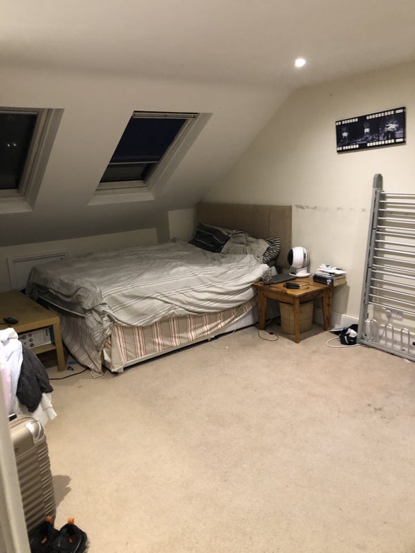 'Large en suite room in Fulham available' Room to Rent from SpareRoom
