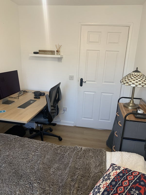 'Spare Room in Carterton to Rent' Room to Rent from SpareRoom