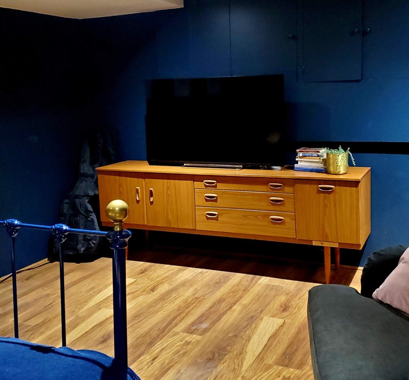 'Huge room in Stylish Basement ' Room to Rent from SpareRoom