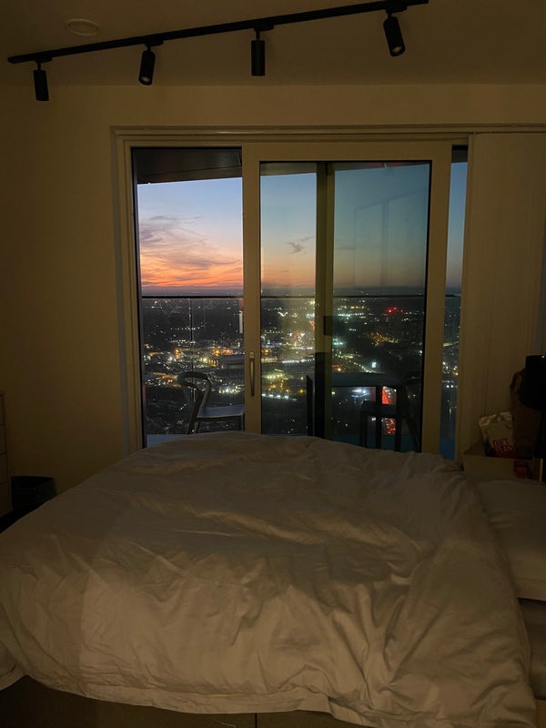 'A room in 2b2b in a new building in 50th floor ' Room to Rent from ...