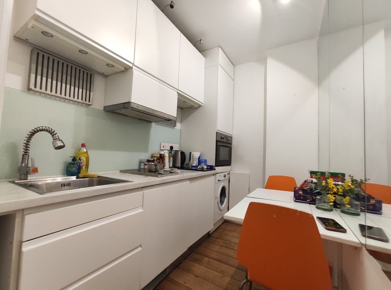 All Bills INC Fab 2 Bed In KINGS X Room To Rent From SpareRoom all-bills-inc-fab-2-bed-in-kings-x-room-to-rent-from-spareroom