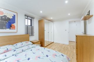 'Beautiful Modern double Room' Room to Rent from SpareRoom