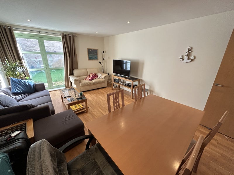 'Double room Mews house in Clapham area SW4 ' Room to Rent from SpareRoom