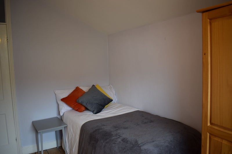 'Single room-Horfield- Cosy House' Room to Rent from SpareRoom