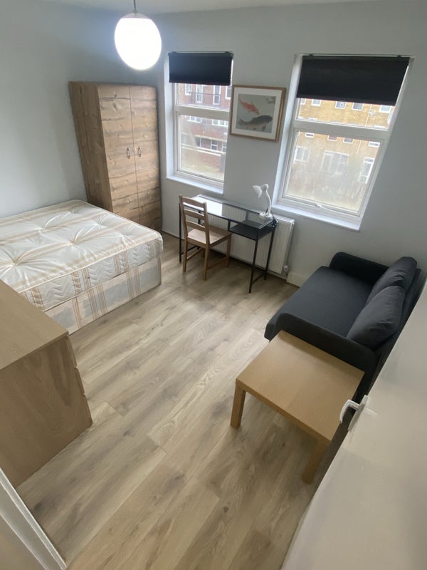 'Brand New Room-Share The Bathroom With One Person' Room to Rent from ...