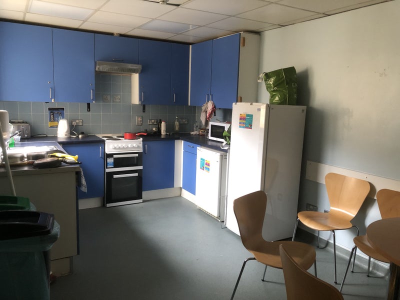 '(Ucl Students Only) Single Room In Schafer House ' Room to Rent from ...