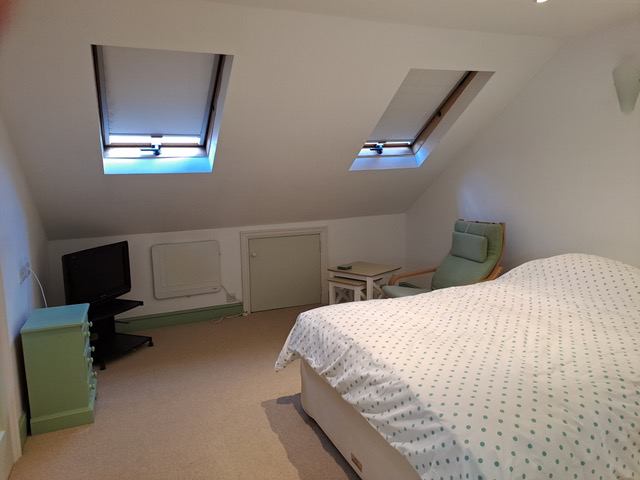 'Monday To Friday Only' Room to Rent from SpareRoom