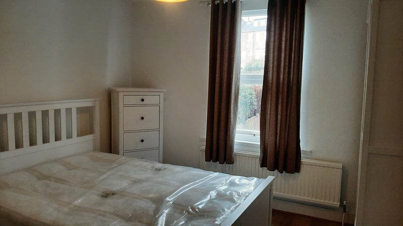 'Large double room to let' Room to Rent from SpareRoom