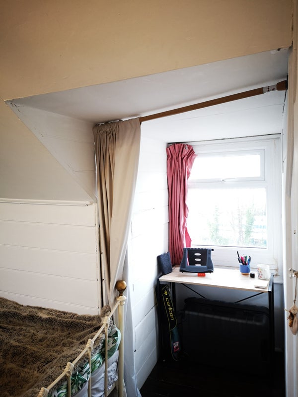 'Large double bedroom in lovely maisonette' Room to Rent from SpareRoom