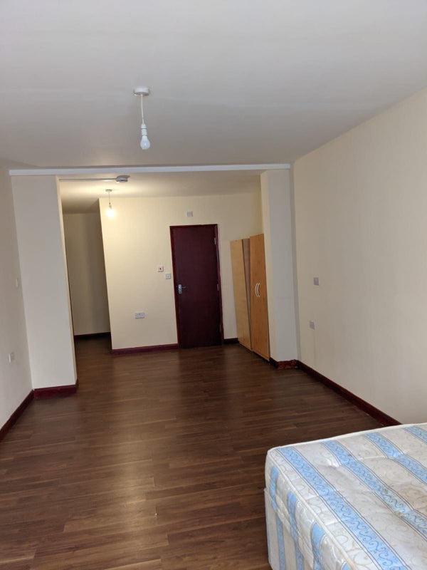 'Room sharing female preferred' Room to Rent from SpareRoom