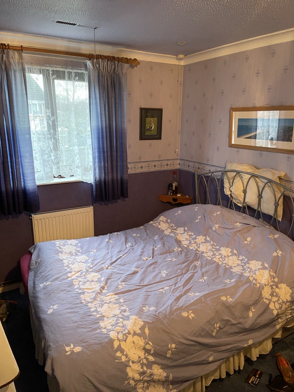 'Fully furnished double room plus bedding -tv ' Room to Rent from SpareRoom