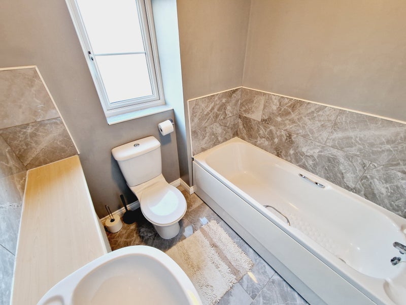 'One Room left - Double Room - Live In Landlord ' Room to Rent from ...