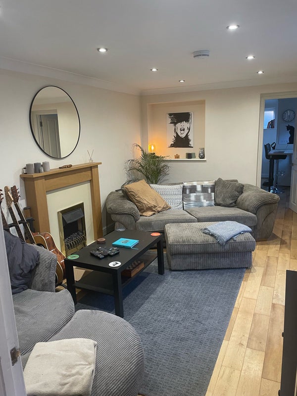 'Double Room in a 2 Bed Flat share ' Room to Rent from SpareRoom