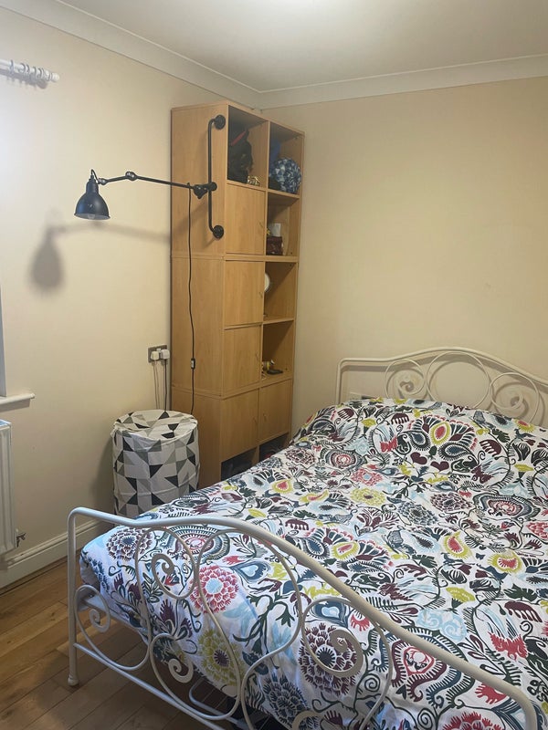 'Double Room in a 2 Bed Flat share ' Room to Rent from SpareRoom