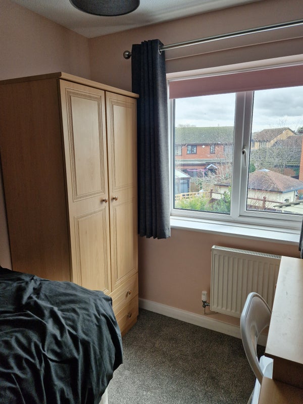 'Small single room available in Bar Hill.' Room to Rent from SpareRoom