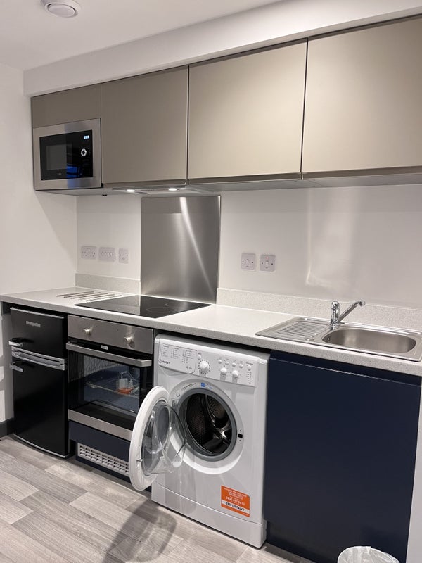 'Leeds New Apartment 2023 - Trapezium ' Room to Rent from SpareRoom