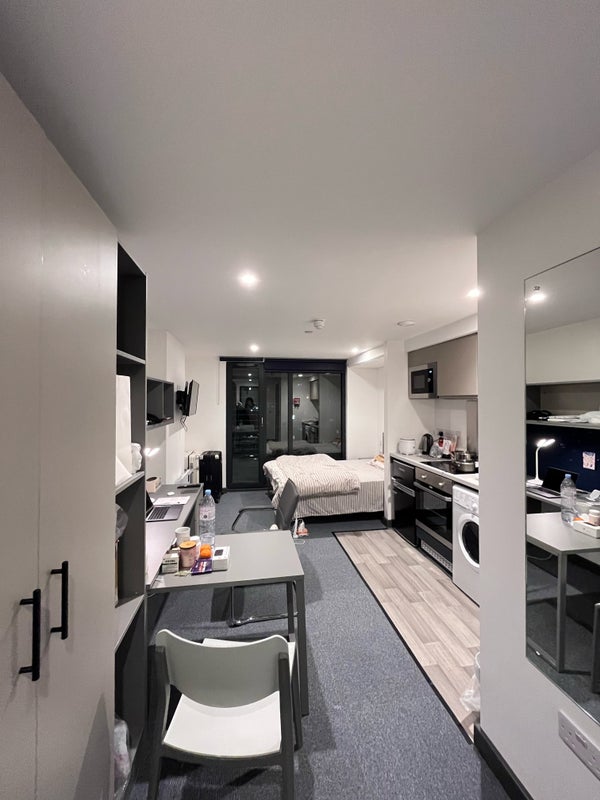 'Leeds New Apartment 2023 - Trapezium ' Room to Rent from SpareRoom