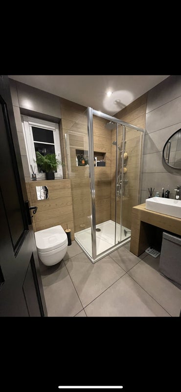 'Single Room Bills Included.' Room to Rent from SpareRoom