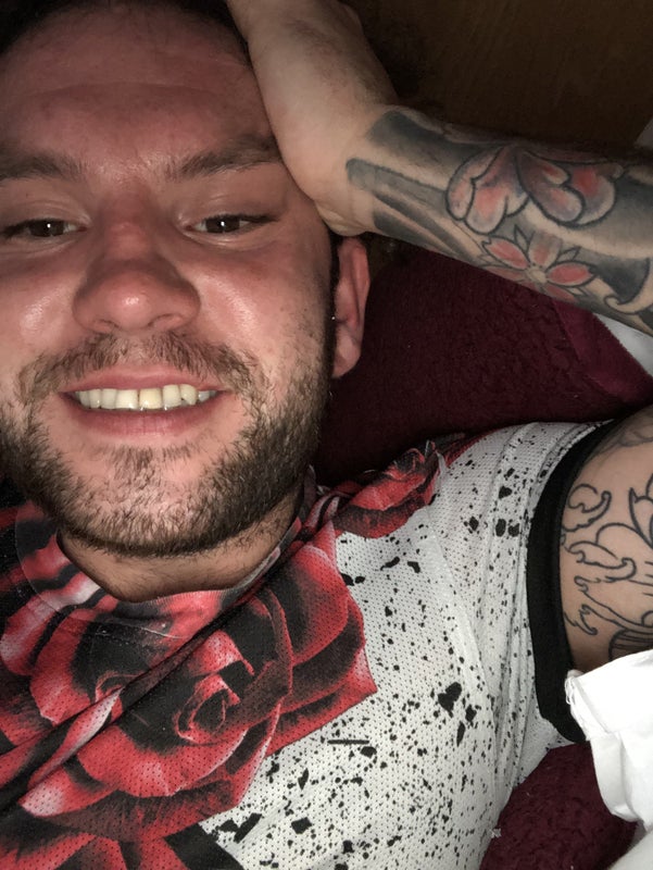 'Hi my name is Lewis Symons 29. Currently unab...' Flatmate from SpareRoom