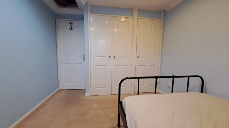 'Spacious And Bright Double Room' Room to Rent from SpareRoom