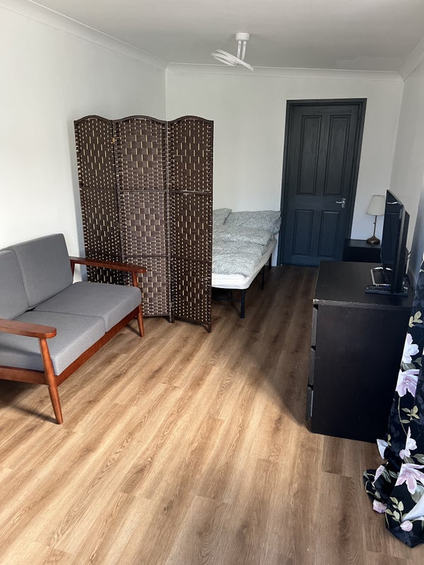 'Large studio Annex to rent ' Room to Rent from SpareRoom