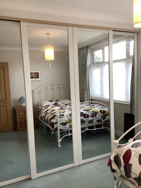 ' X 1 double rooms with en-suite' Room to Rent from SpareRoom
