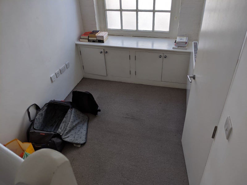 'Lovely two-level room in stunning flat from Aug 1 ' Room to Rent from ...