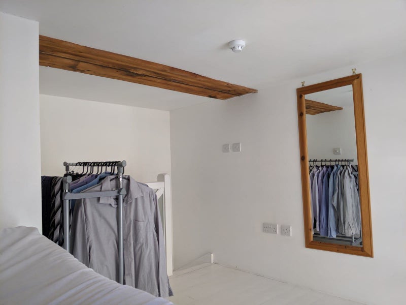 'Lovely two-level room in stunning flat from Apr 1 ' Room to Rent from ...