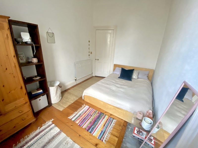 'Spacious double room in beautiful flat.' Room to Rent from SpareRoom