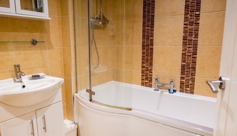 'Double Room in Cosey house' Room to Rent from SpareRoom