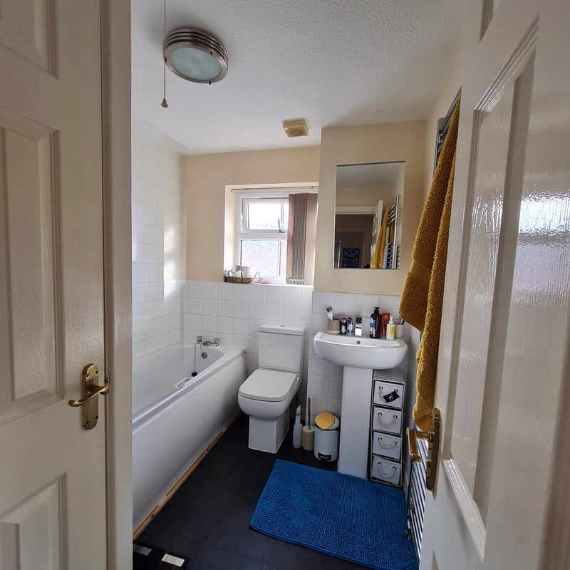 'Looking for a housemate ! ' Room to Rent from SpareRoom