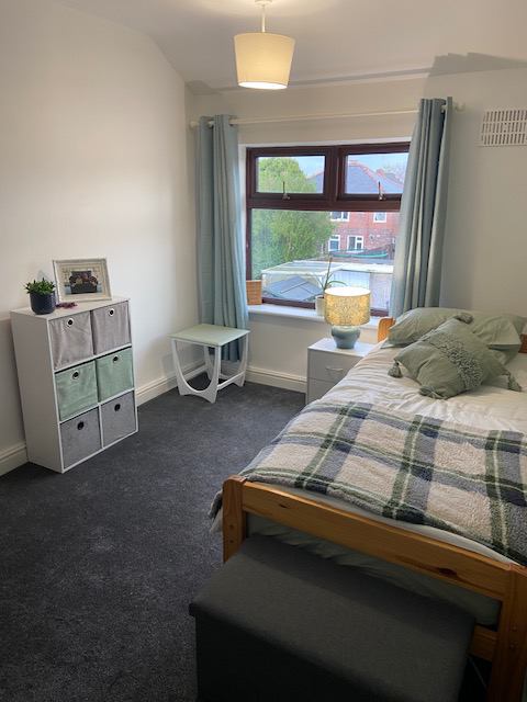 'Furnished room in a house in Leigh' Room to Rent from SpareRoom