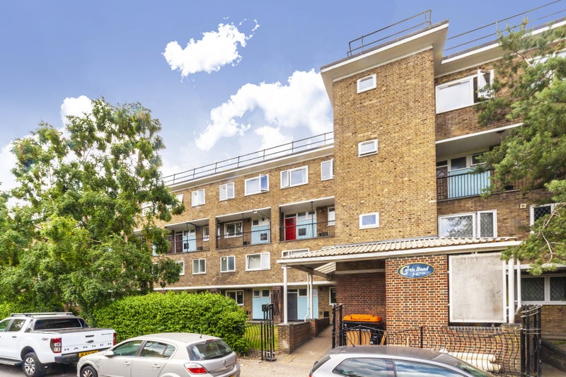 'Single Room In Putney' Room to Rent from SpareRoom