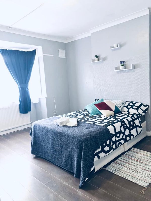 'Double-Room in a Shared House' Room to Rent from SpareRoom