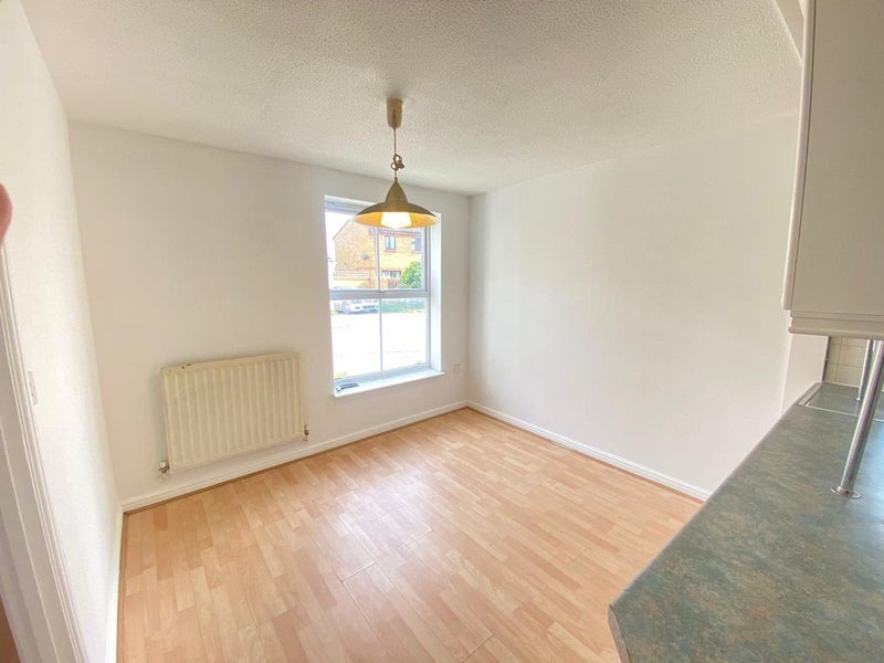 'Double room w/ ensuite - Woolwich (Part furnished)' Room to Rent from ...