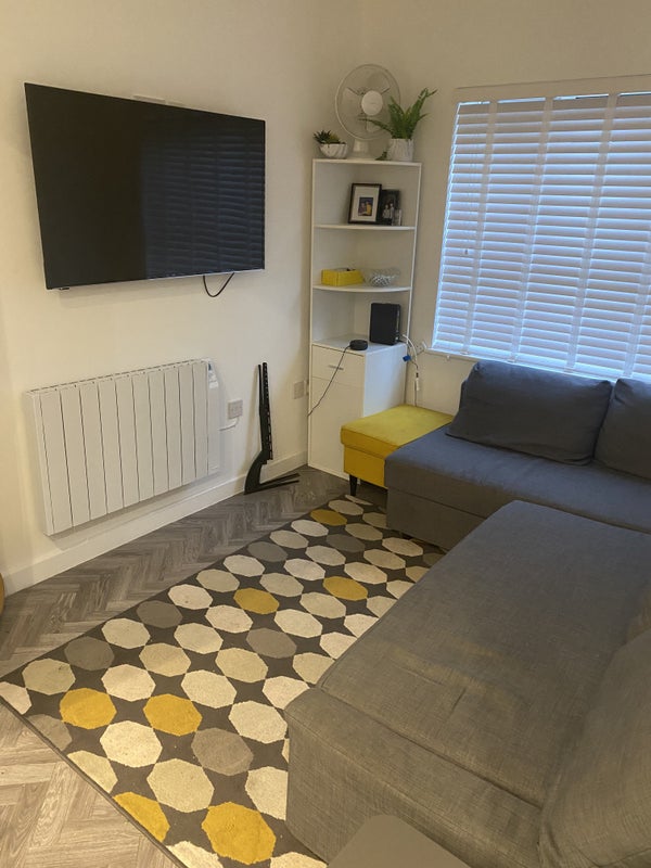 'House sharer wanted in Reading' Room to Rent from SpareRoom