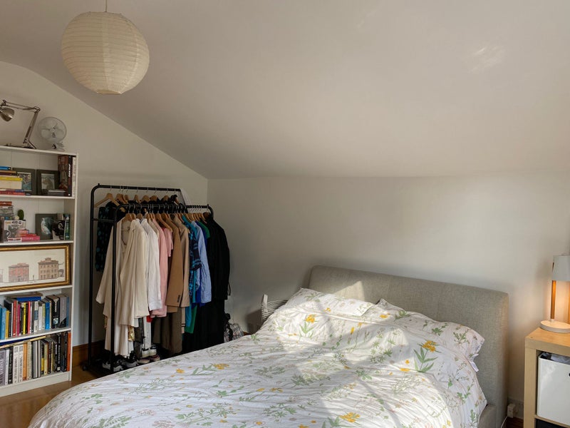 'Double room in spacious split level flat (N16) ' Room to Rent from ...