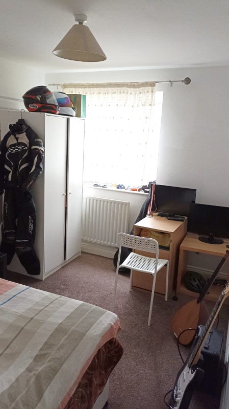 'Large Single room' Room to Rent from SpareRoom