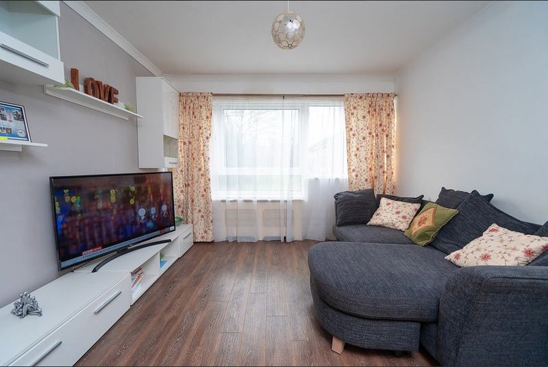'Exquisite 2 bedroom flat in South Croydon' Room to Rent from SpareRoom