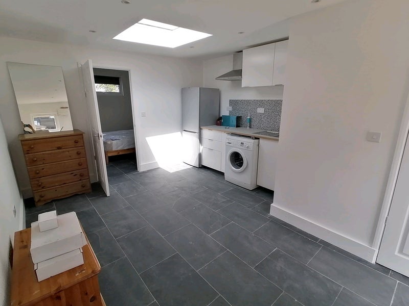 'Brand new one bedroom maisonette ' Room to Rent from SpareRoom