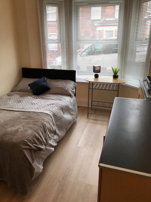 ' Room for rent in HMO' Room to Rent from SpareRoom