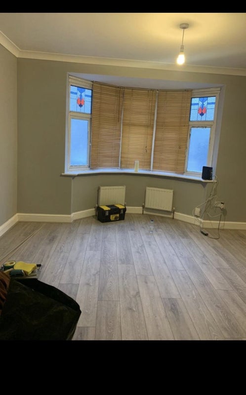 'Large Studio Flat With Separate Kitchen E17 6Jq ' Room to Rent from ...