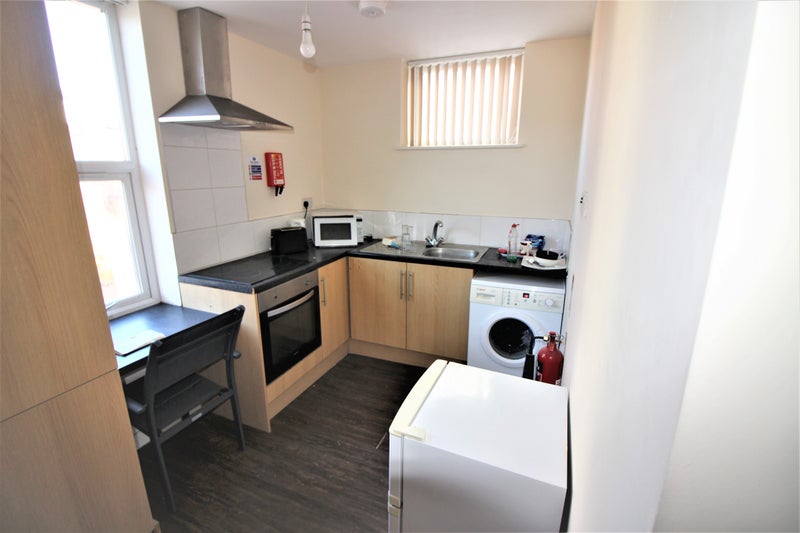 'Rooms to Let' Room to Rent from SpareRoom