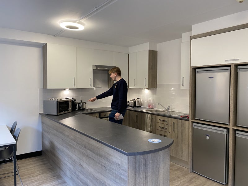 'Cheney Student Village Ensuite Room Block H2' Room to Rent from SpareRoom