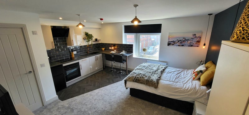 '🔥HUGE Luxury Studios Ensuite Rooms Own Kitchen' Room to Rent from ...