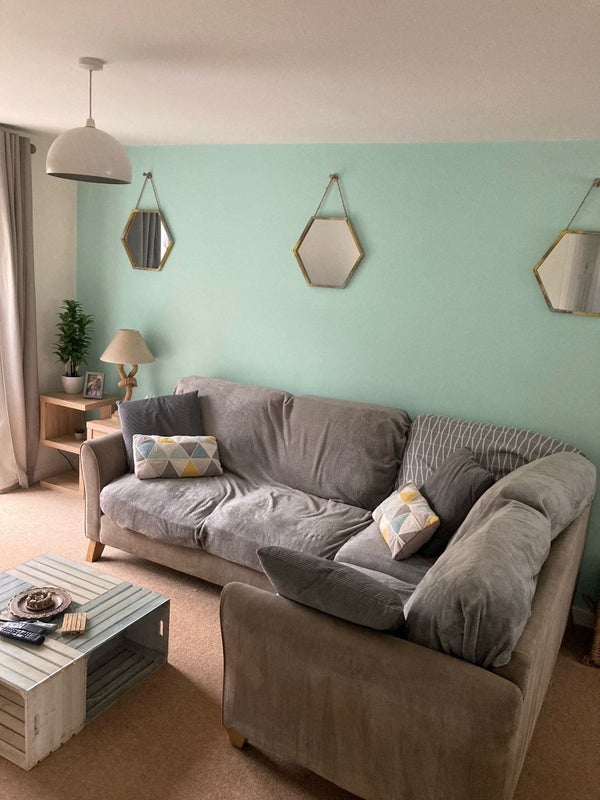 ' Modern single room for working professionals. ' Room to Rent from ...