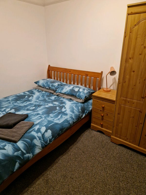 '2 Rooms To Let In 3 Bed House' Room to Rent from SpareRoom