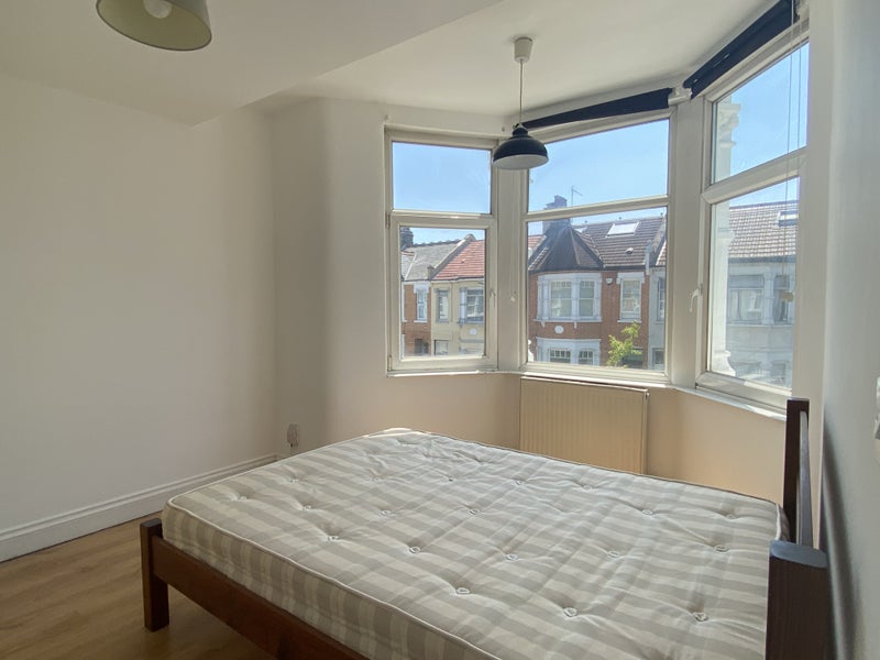 'Haringey Ladder : 2 Double rooms available now.' Room to Rent from ...