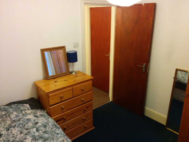 '*Spacious single room to rent' Room to Rent from SpareRoom